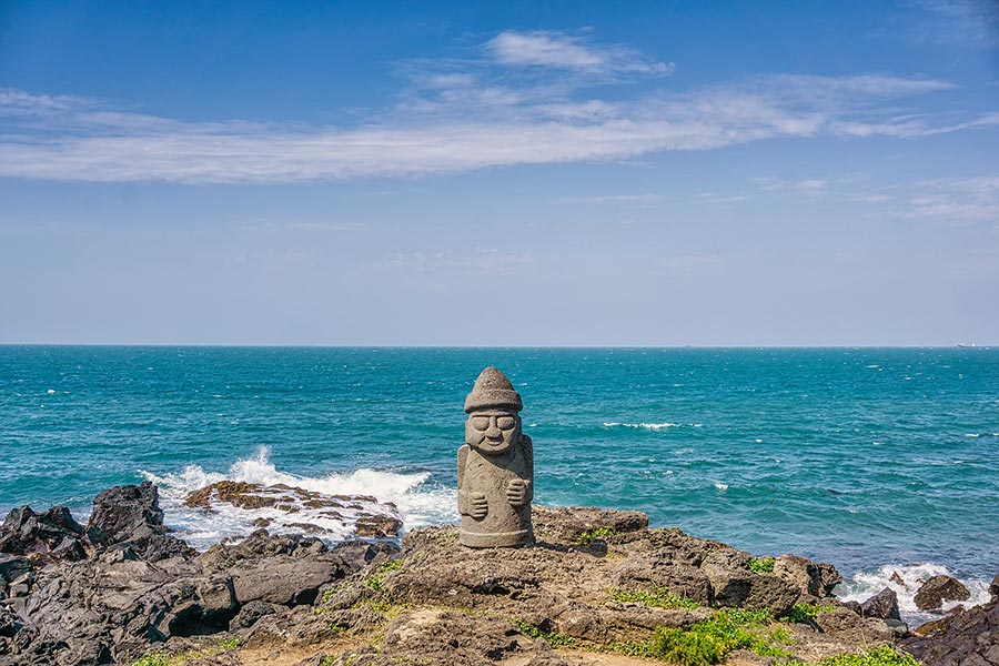 Discover and Experience South Korea: The World of Wonder - All Review