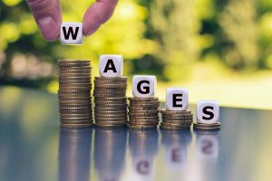 Ontario Minimum Wage 2025: New Rates, Living Wage Gaps & More - All Review